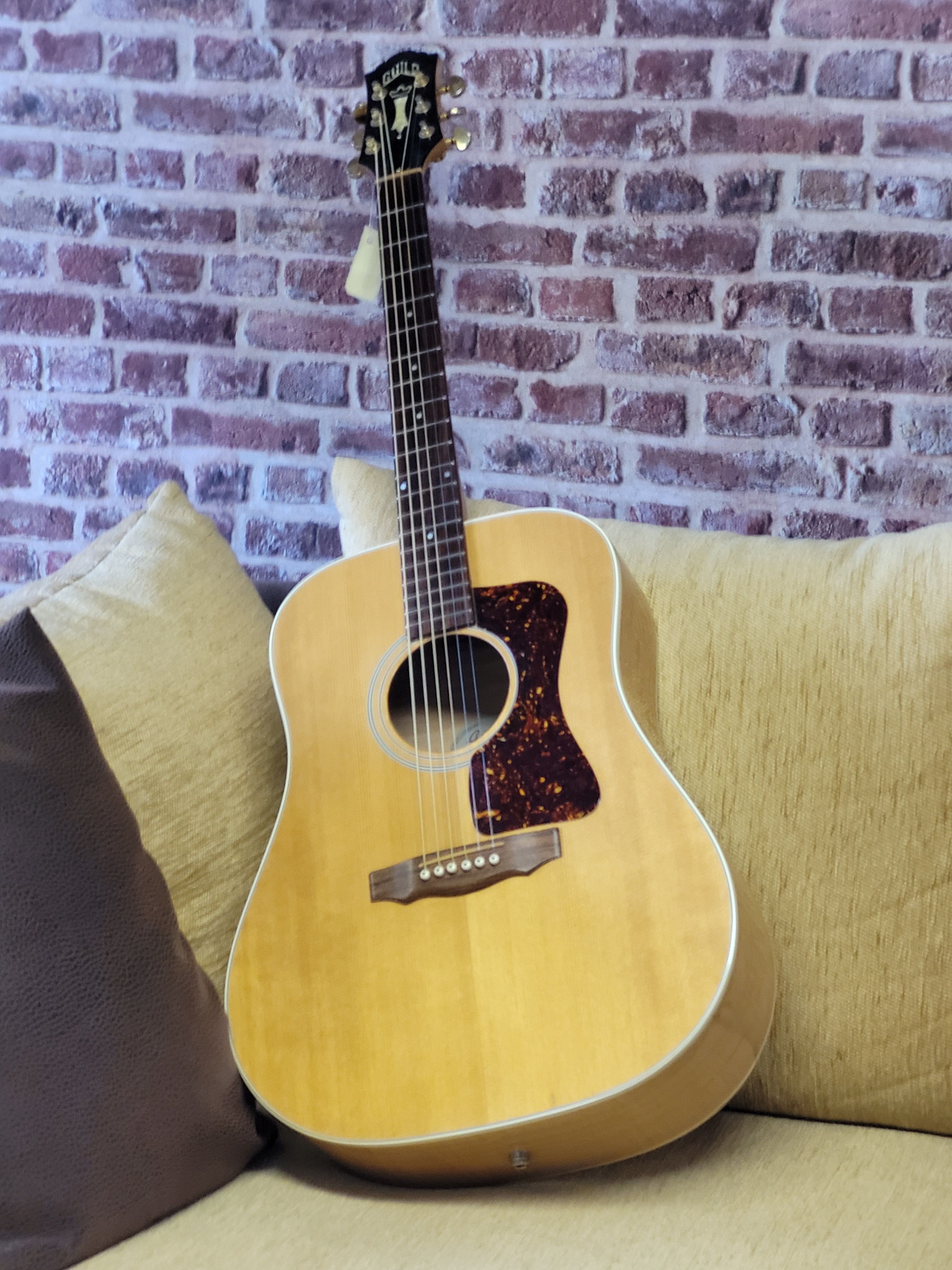 Akustik Gitarren